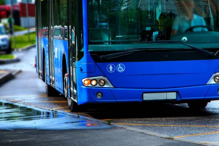 Guide to Charter Bus Parking and Loading Logistics - Shofur